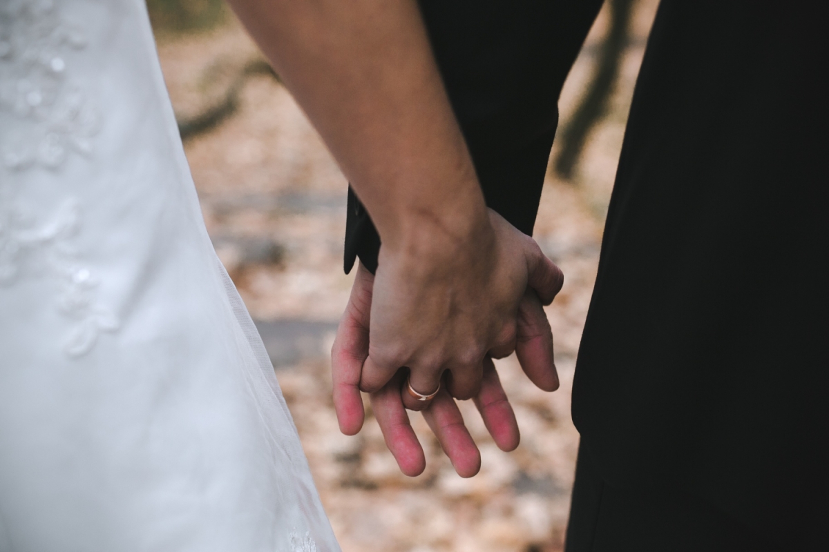 Reno Adrian & Co. - Mixed Marriage Couples in Indonesia Could Mine ...